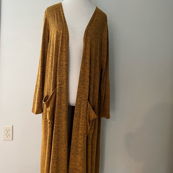 LuLaRoe | Sweaters | Womens Lularoe Sarah Cardigan | Poshmark